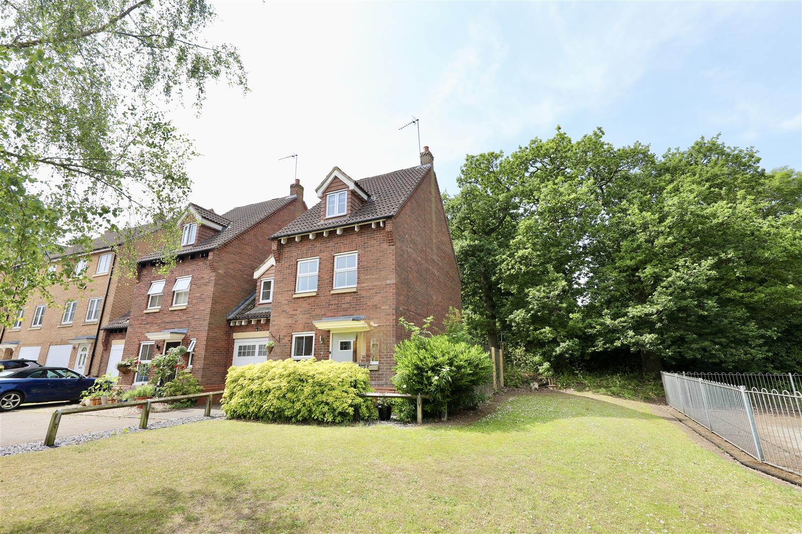 Laurel Court, Beverley - Symonds & Greenham